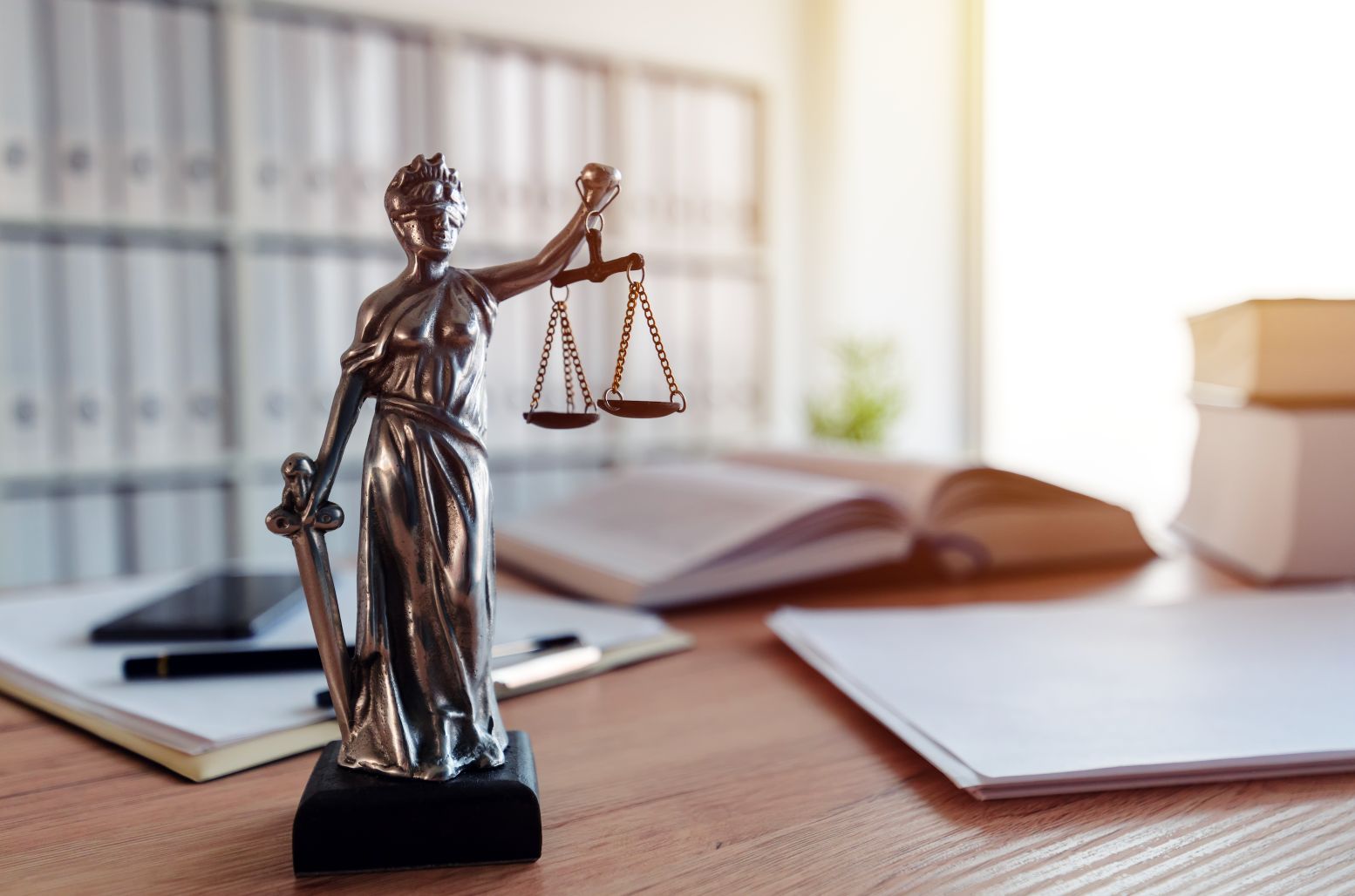 Is It Worth It to Get a Personal Injury Attorney? - Gordon Gordon and ...